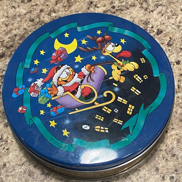 Accents | Festive Garfield Tin With Santa And Reindeer | Poshmark